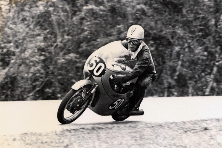 Inspirational Singapore motorcycle racing icon Looi Im Heok leaves ...