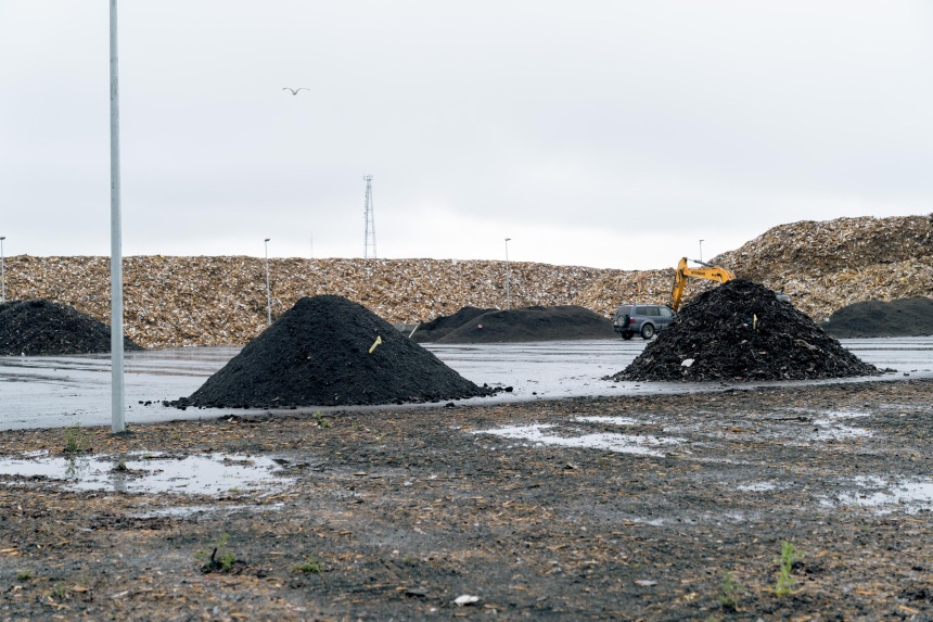 After Iceland’s largest landfill winds down, residents must find new ...