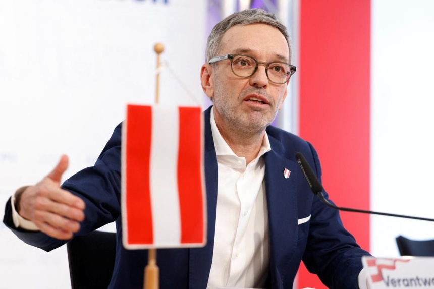 Austrian far-right leader criticises president over coalition talks ...