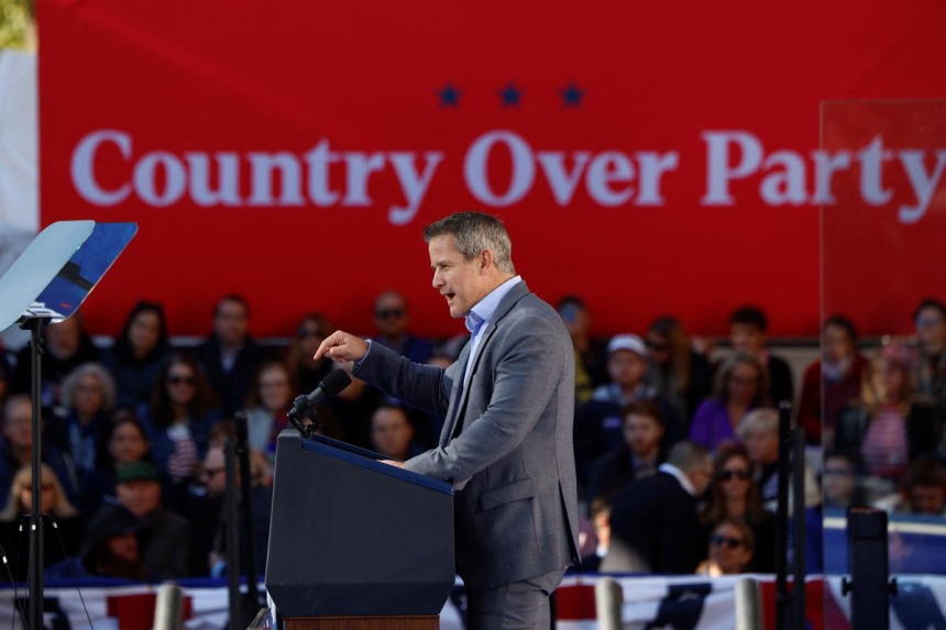 Harris courts Republican voters in Philadelphia, Fox News events | The ...