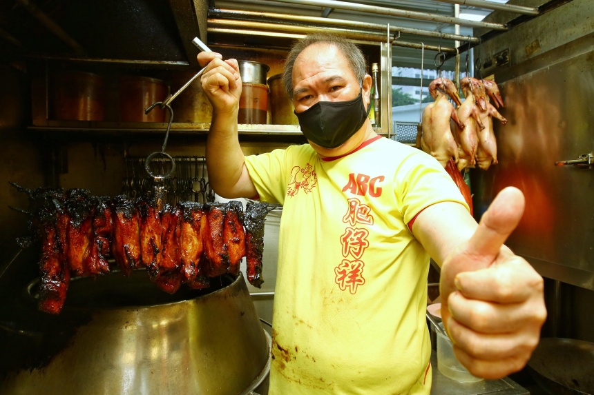 Fatty Cheong roast meat hawker founder dies at 57 | The Straits Times