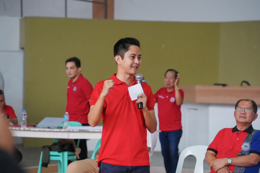 Marcos-Duterte feud spirals with Philippine heirs in fiery row | The ...