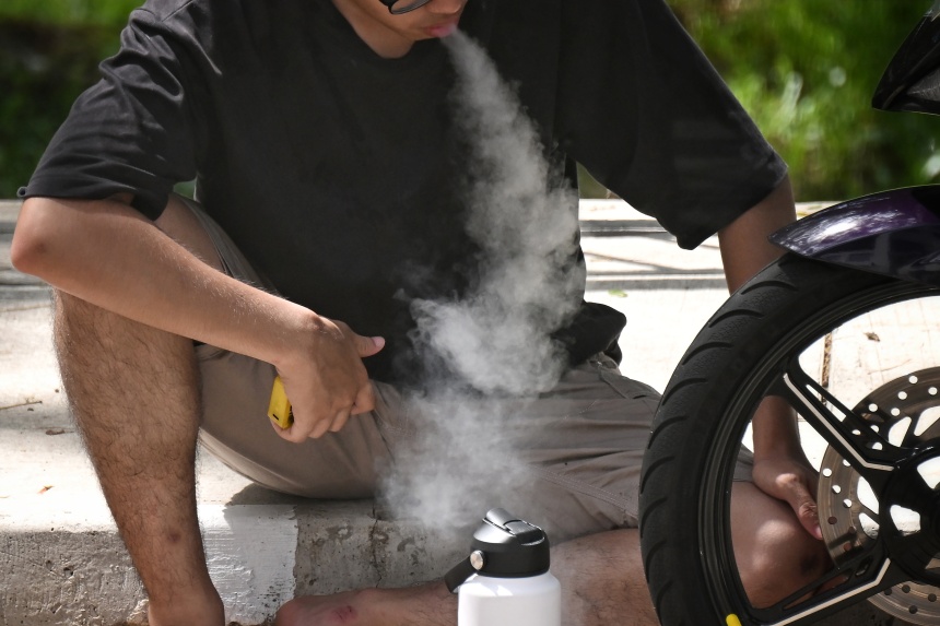 Nearly 4,000 people caught possessing or using vapes, about 20 per cent ...