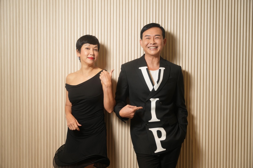 UWeekly taps first issue’s cover stars Bryan Wong, Kym Ng for final edition | The Straits Times