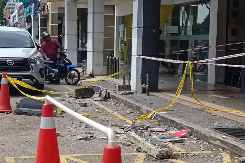 Boy, 7, crushed to death by falling concrete slab in Melaka | The ...