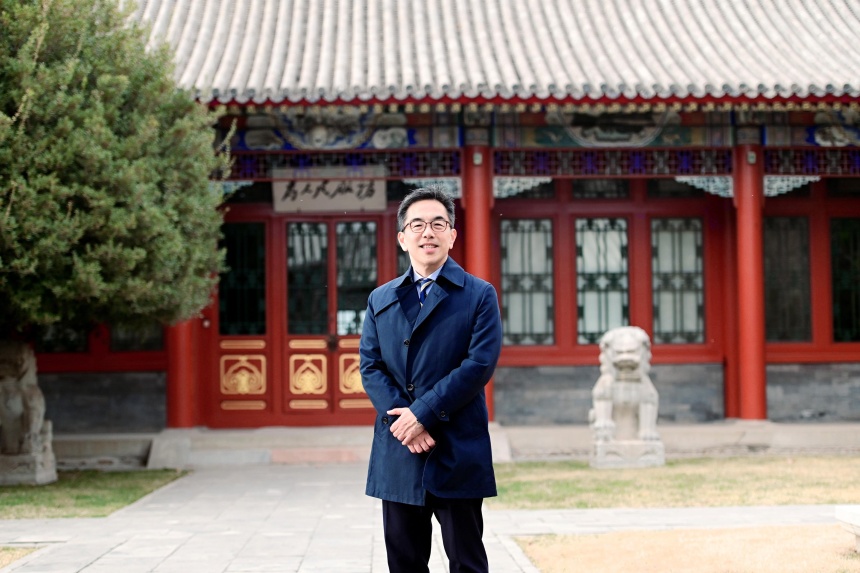 How a Singaporean doctor-scientist is transforming China’s healthcare ...