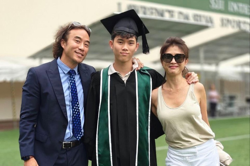 Allan Wu and Wong Li Lin make rare appearance together at son’s graduation | The Straits Times