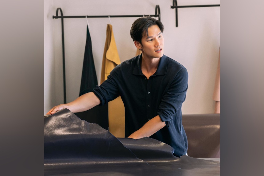 Aupen handbag creator hopes one day sinkies will carry his hand bags ...