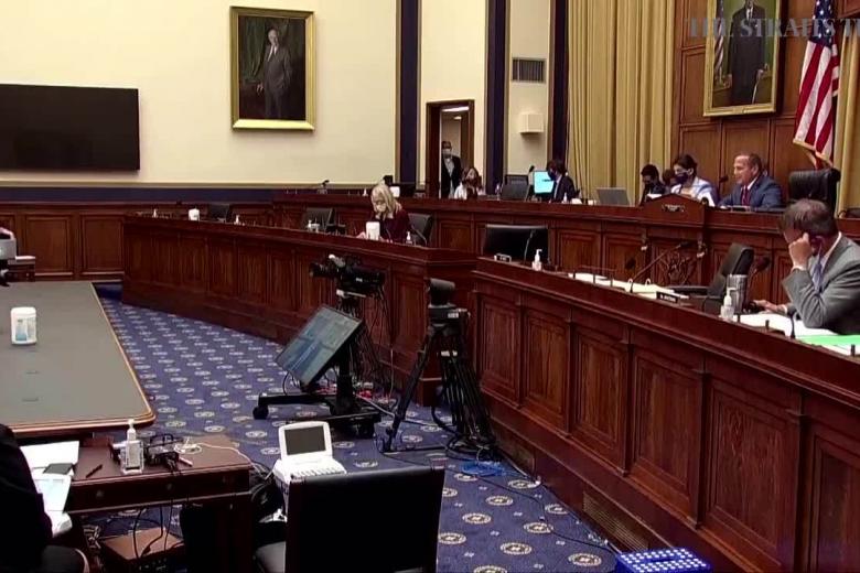 Jeff Bezos eating a snack, room ratings and 'the Net': Key online ...