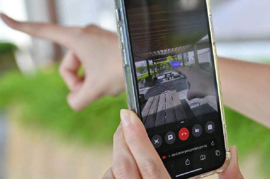 Public can live-stream emergencies to police and SCDF using link to new ...