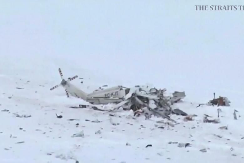 Italy avalanche toll at 16 as helicopter crash adds to pain | The ...