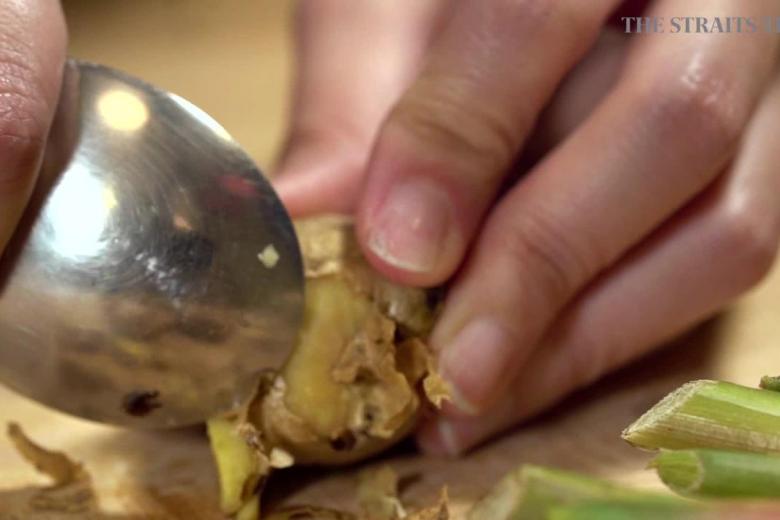 Basic Kitchen Tips: How to peel ginger and turmeric | The Straits Times