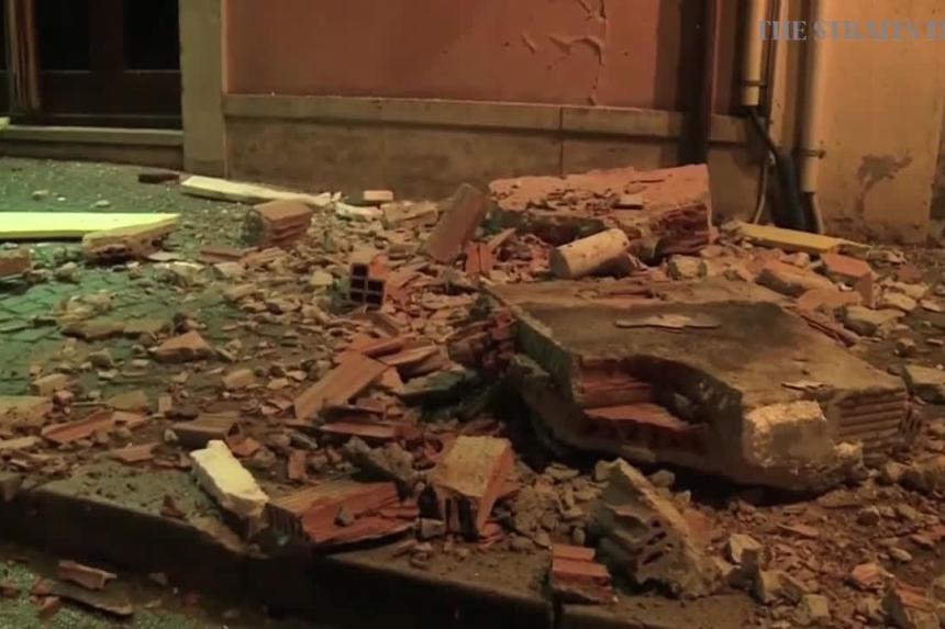 Hundreds flee new earthquakes in Italy | The Straits Times