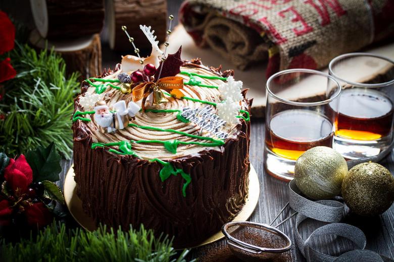 What to take to a festive party: The sweet stuff | The Straits Times