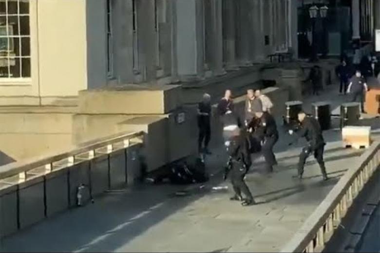 London Bridge terror attack: Police name attacker who stabbed 2 people ...
