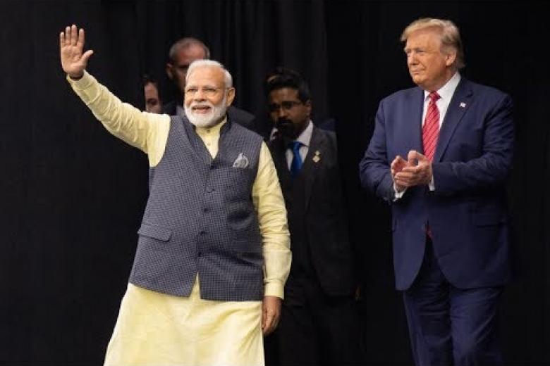 'Howdy, Modi!': Thousands, plus Trump, rally in Texas for India's ...