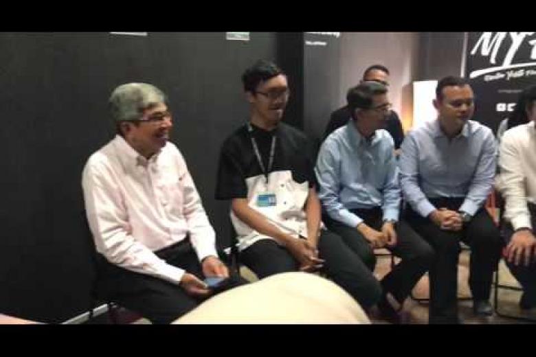 Malay PAP MPs donate $15,000 to Muslim Youth Forum as part of Ramadan ...