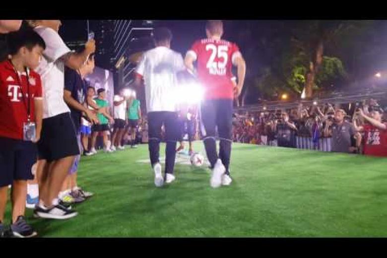 Football: Bayern stars Thomas Muller, David Alaba and James Rodriguez ...