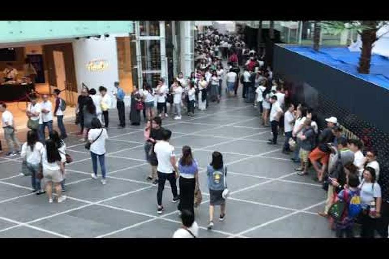 Over a thousand fans attend memorial concert for late Xinyao pioneer ...