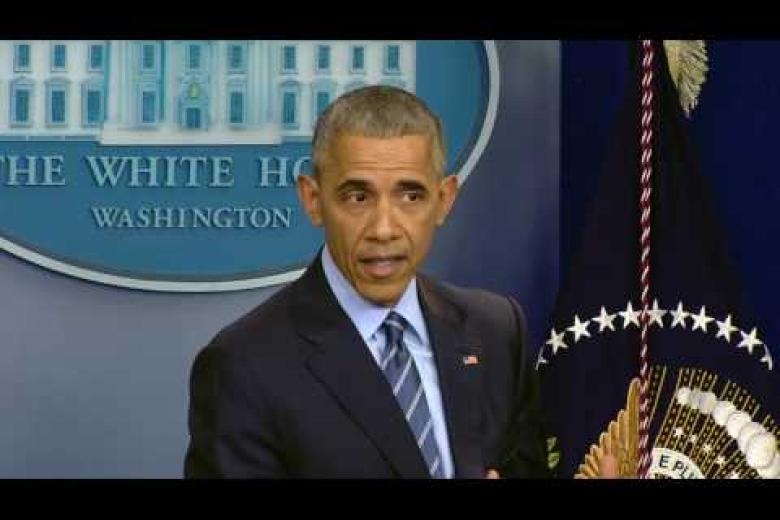 US President Barack Obama offers doctor to ill journalist at White ...