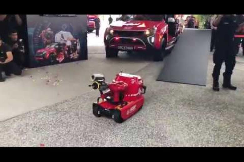 Robots to fight fires alongside SCDF officers | The Straits Times