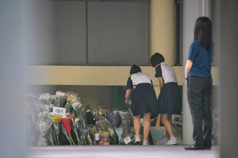 Solemn mood at River Valley High School as students return to campus ...