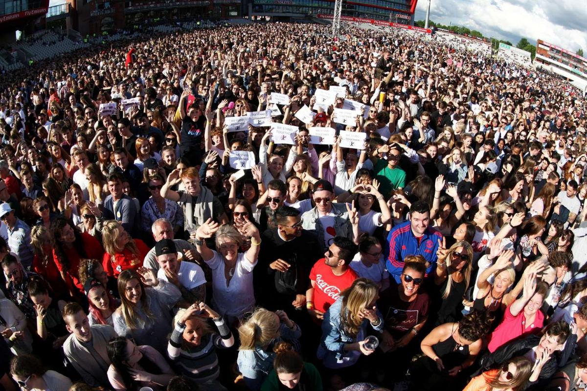 In Pictures: Ariana Grande's Manchester One Love benefit concert | The ...