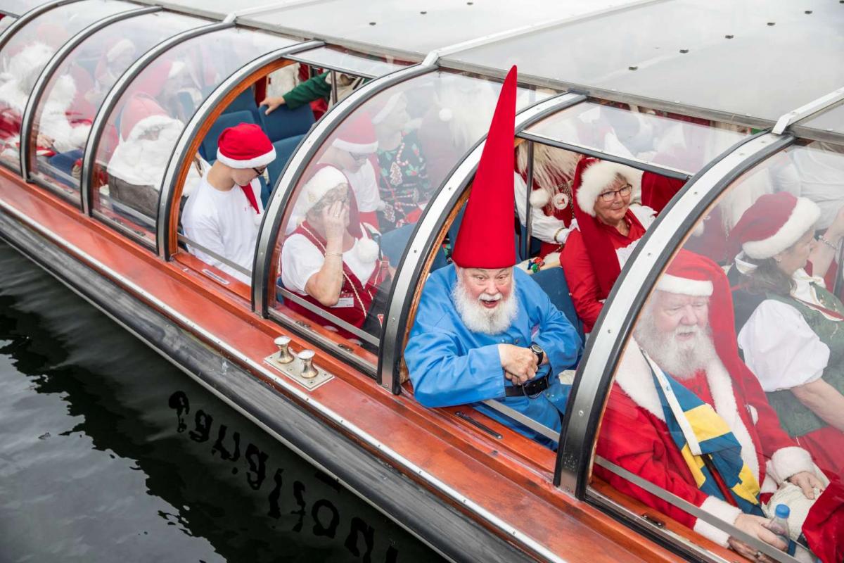 In Pictures: Santa Clauses gather in Denmark for annual world congress ...