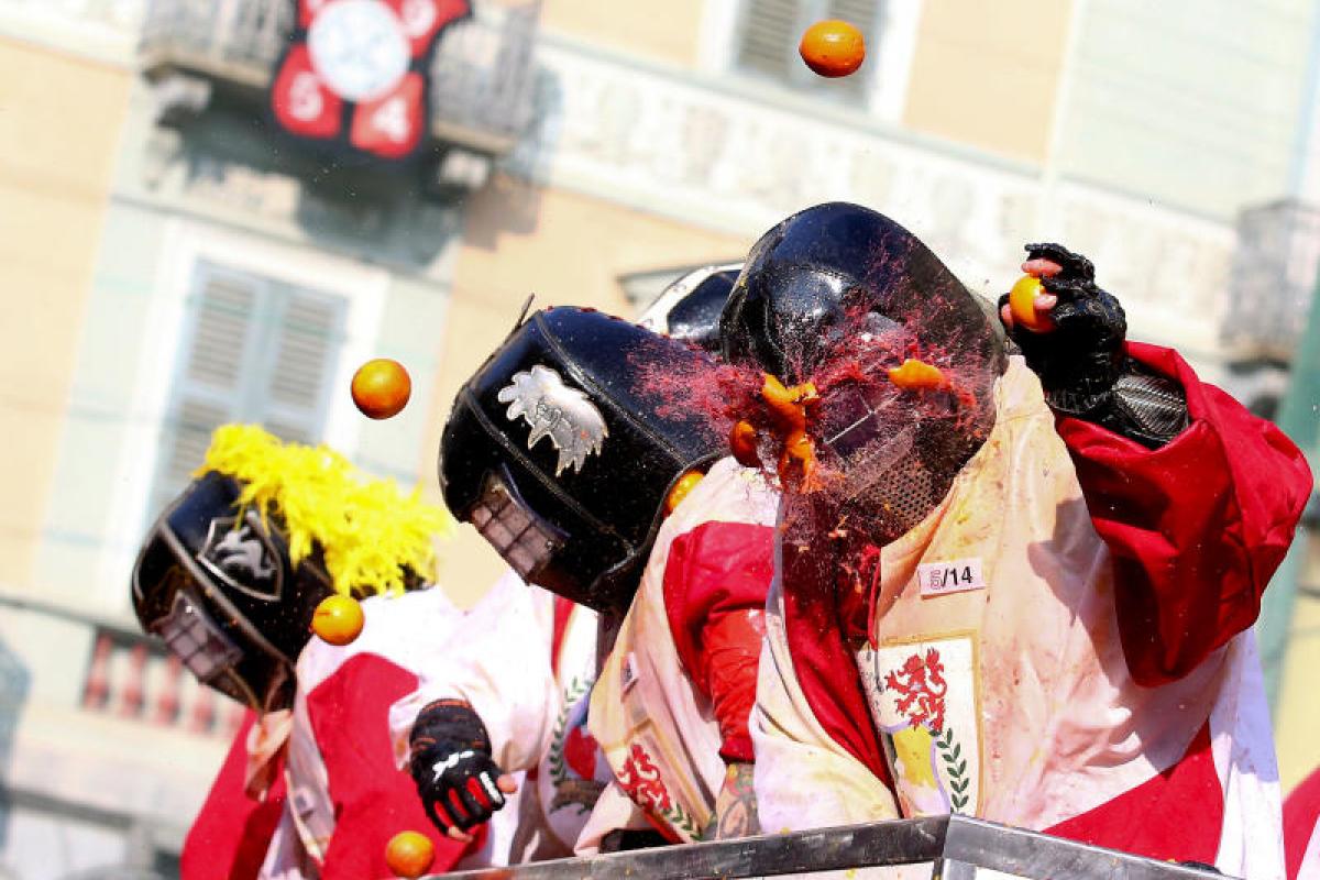 In Pictures: Italian town stages Battle of the Oranges | The Straits Times