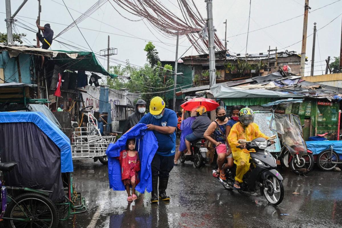 In Pictures: Super Typhoon Goni batters the Philippines | The Straits Times