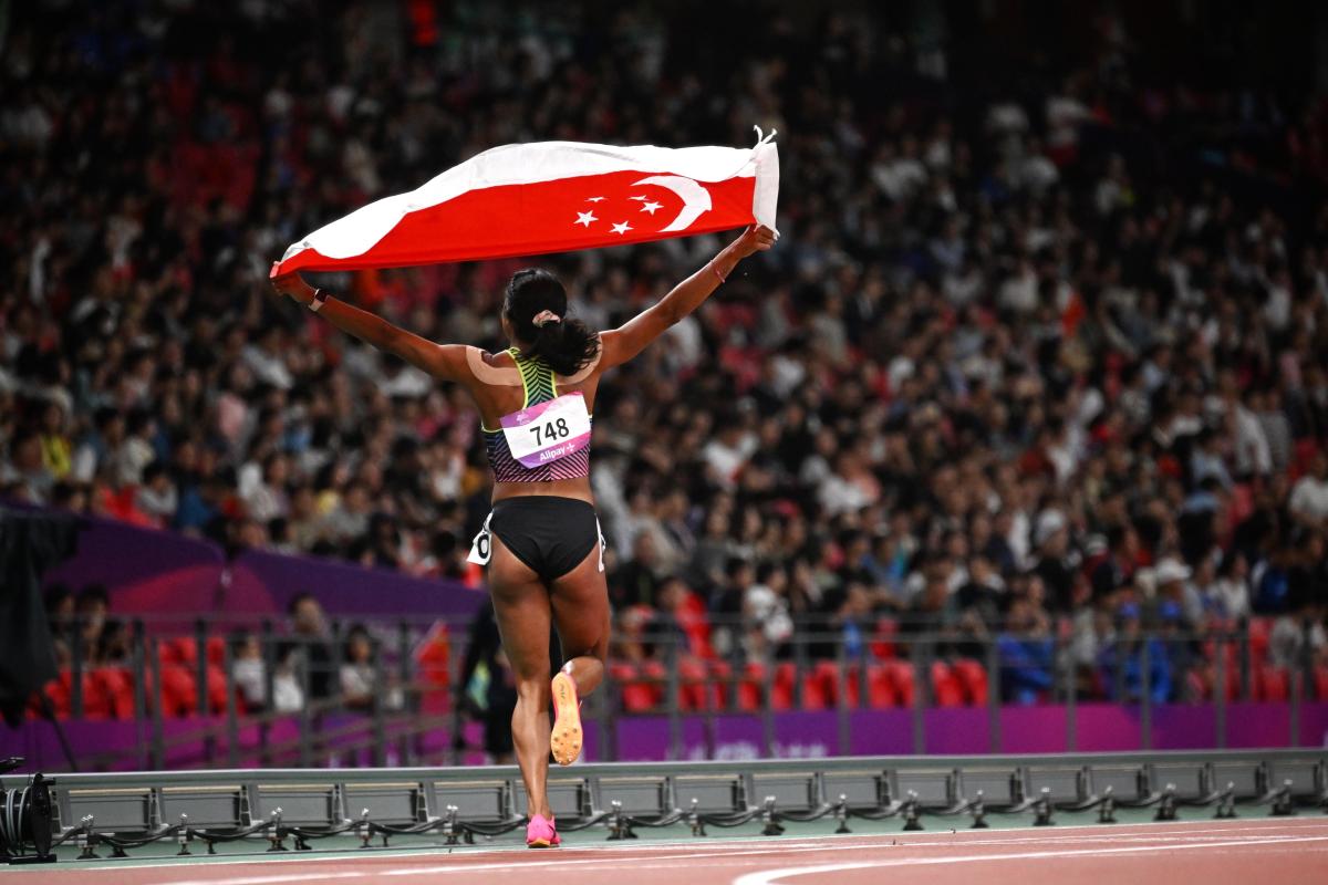 In Pictures: Shanti Pereira wins gold in 200m at Asian Games | The ...