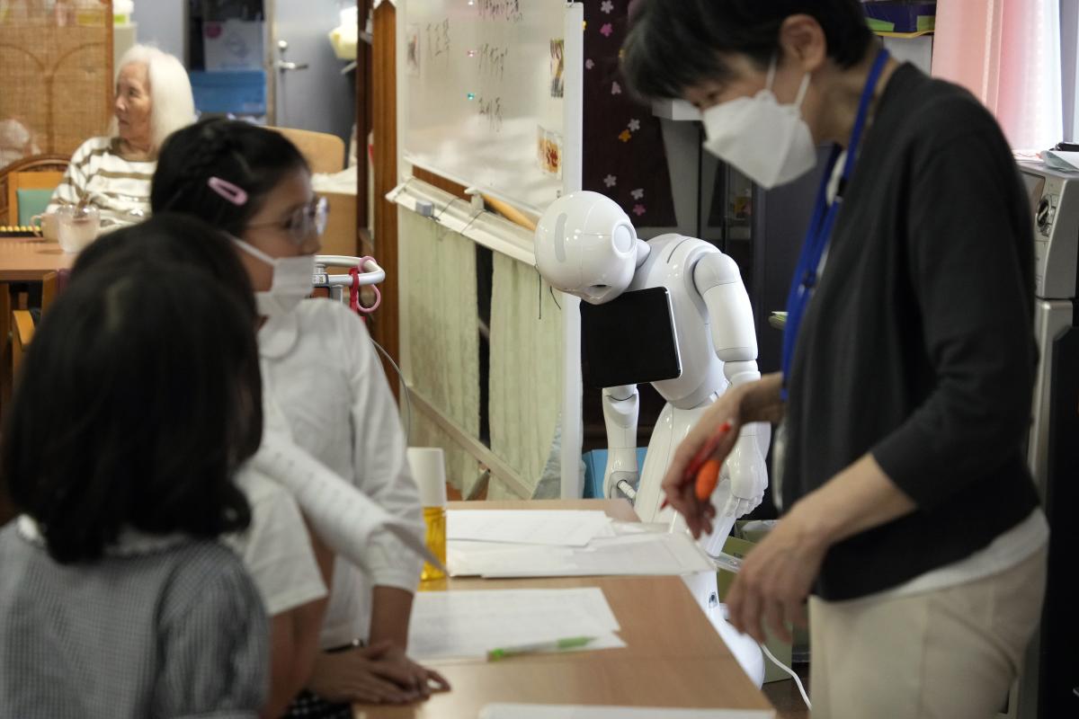 In Pictures: Ageing Japan turns to robots for healthcare | The Straits ...