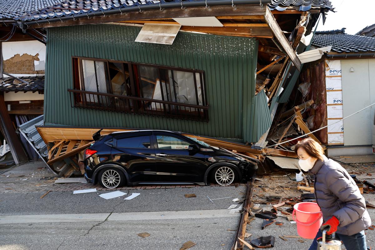 In Pictures: Earthquake hits central Japan on New Year’s Day | The ...